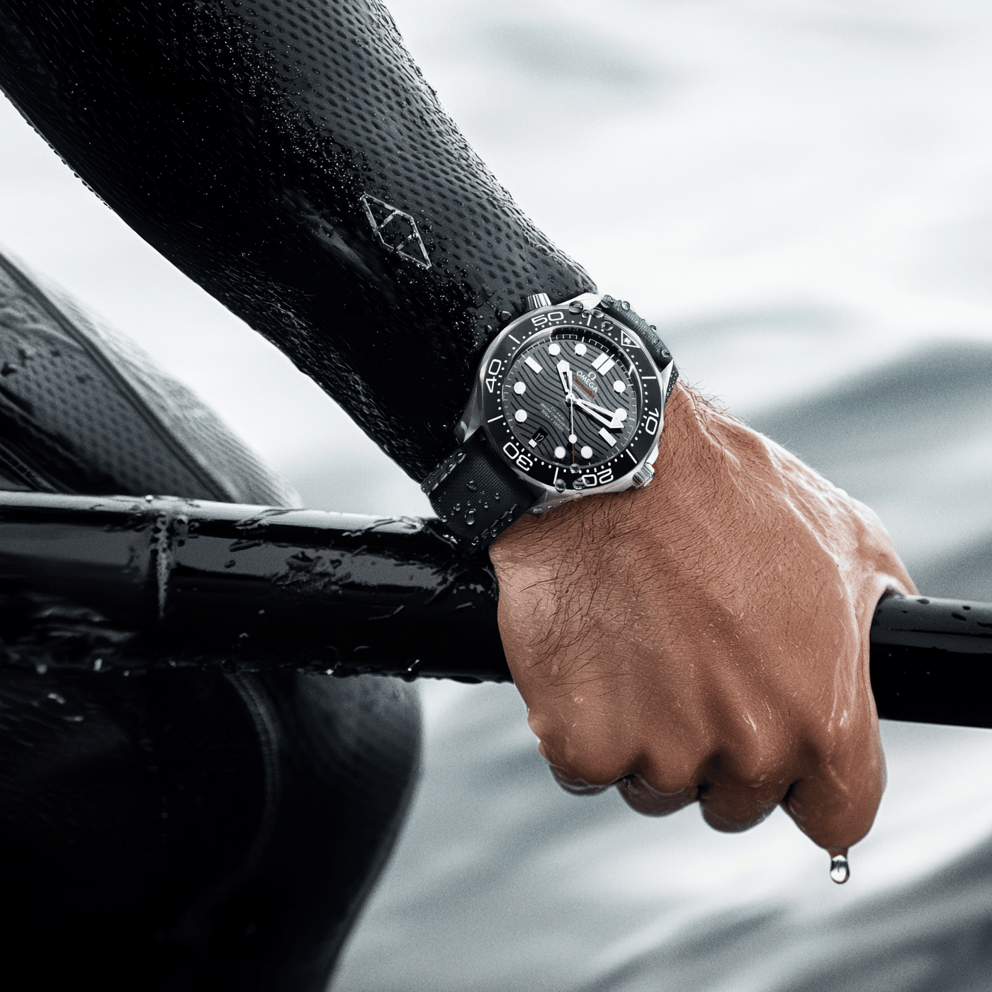 Loop-less™ HydroFlex™ | Cosmic Tide Edition | Blue Strap with White St ...
