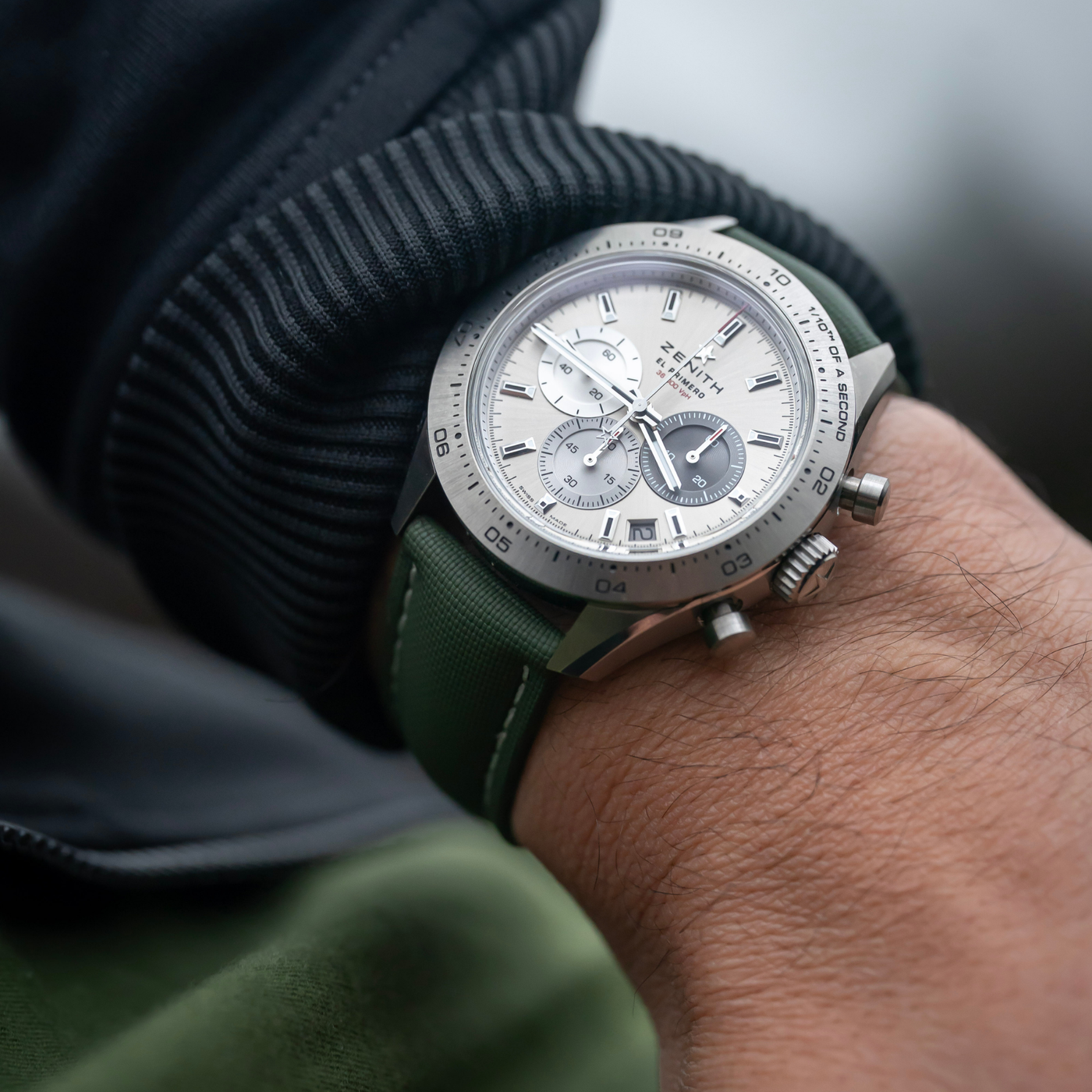 Loop-less™ HydroFlex™ | Orbital Moss Edition | Green Strap with White ...